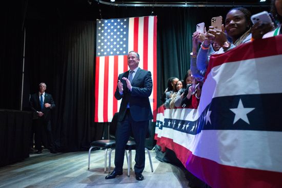 First Gentleman Douglas Emhoff Greets Crowd Editorial Stock Photo ...