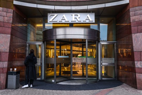 Zara Store Entrance Warsaw Poland Editorial Stock Photo - Stock Image ...