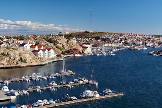 View Over Archipelago Town White Houses Editorial Stock Photo - Stock ...
