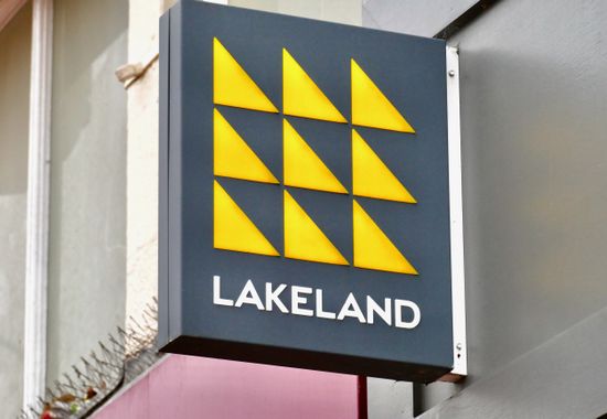 Lakeland Store Broad Street Reading Nearby Editorial Stock Photo ...