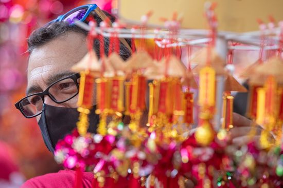 Worshippers Pray Sha Tin Che Kung Editorial Stock Photo - Stock Image ...