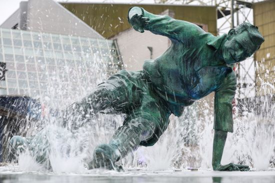 Statue Sir Tom Finney Editorial Stock Photo - Stock Image | Shutterstock