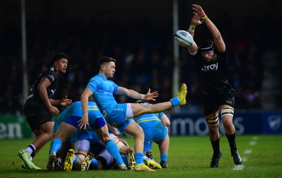 Charlie Chapman Gloucester Rugby Kicks Upfield Editorial Stock Photo ...