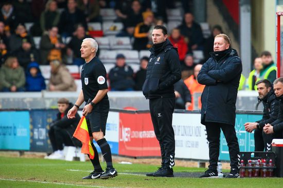 Mark Bonner Manager Cambridge United Looks Editorial Stock Photo ...