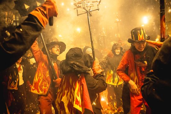 Fire Runners Devil Costumes Dance Traditional Editorial Stock Photo ...