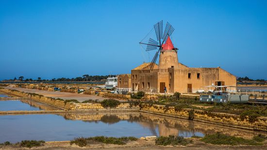 Mill Marsala Salt Works Sicily Marsla Editorial Stock Photo - Stock ...