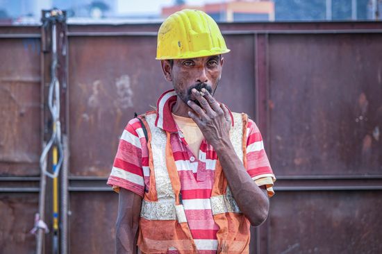 Construction Worker Busy Smoking Construction Site Editorial Stock ...