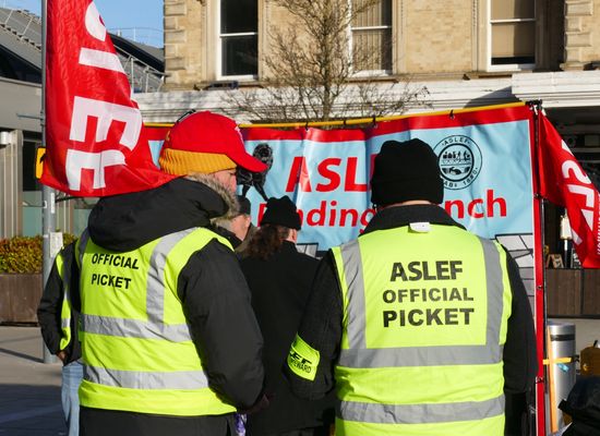Official Aslef Picket Line Outside Station Editorial Stock Photo ...