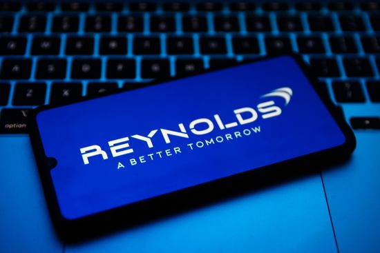 Reynolds American Inc Logo Displayed On Editorial Stock Photo - Stock ...