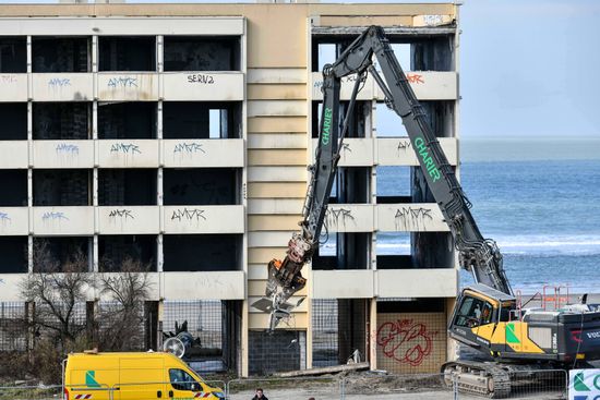 Beginning Demolition Signal Building Building Evacuated Editorial Stock ...