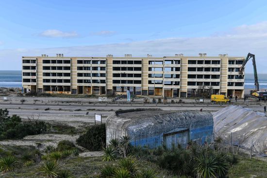 Beginning Demolition Signal Building Building Evacuated Editorial Stock ...