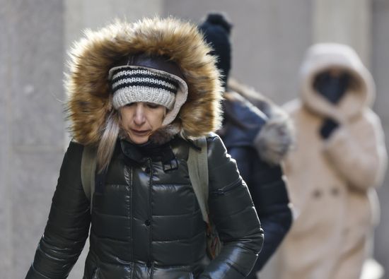Pedestrians Bundled Freezing Temperatures Wind Chill Editorial Stock ...