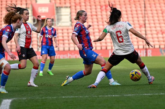 Southampton Womens Defender Laura Rafferty Crystal Editorial Stock ...