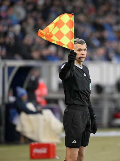 Linesman Assistant Referee Assistant Indicates Offside Editorial Stock ...
