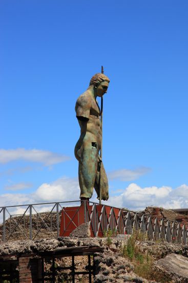 Statue Daedalus By Mitoraj Daidalos Figure Editorial Stock Photo ...