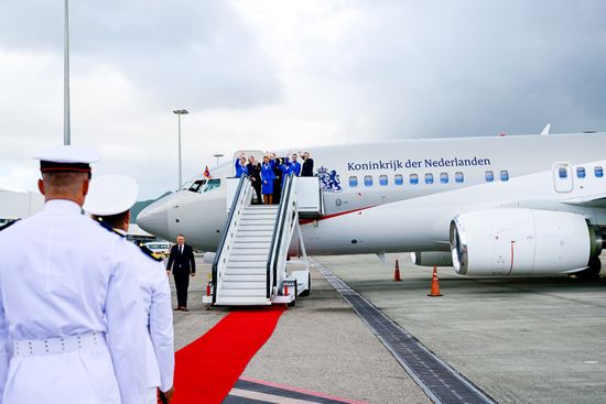 Royal Plane During Arrival On Princess Editorial Stock Photo - Stock ...