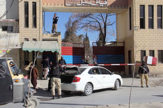 Pakistani Security Officials Frisk Motorists Checkpoint Editorial Stock ...