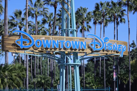 Downtown Disney Signage Disneyland Anaheim California Editorial Stock ...