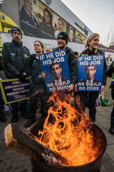 Picket Line Unison Ambulance Crew Outside Editorial Stock Photo - Stock ...