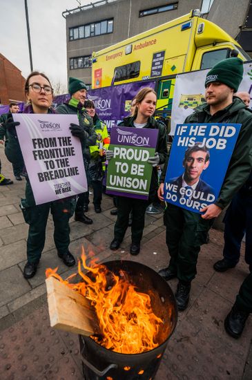 Picket Line Unison Ambulance Crew Outside Editorial Stock Photo - Stock ...