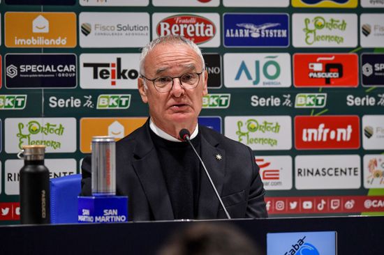 Claudio Ranieri Mister Cagliari Calcio Conferenza Editorial Stock Photo ...
