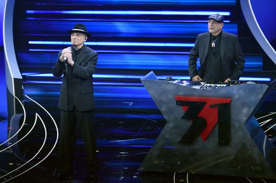 Singers Photo Article 31 Jax Dj Editorial Stock Photo - Stock Image ...