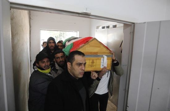 Relatives Palestinian Youssef Darabih Who Died Editorial Stock Photo ...