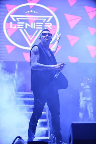 Lenier Performs On Stage During Concierto Editorial Stock Photo - Stock ...