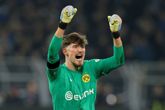 Borussia Dortmund Goalkeeper Gregor Kobel Celebrates Editorial Stock ...