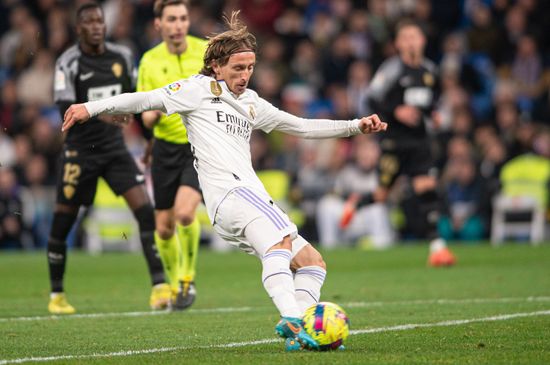 Luka Modric Scores Goal 40 Shot Editorial Stock Photo - Stock Image ...