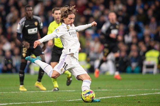 Luka Modric Scores Goal 40 Shot Editorial Stock Photo - Stock Image ...