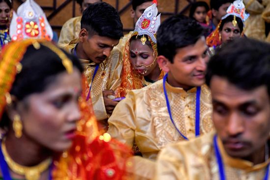 Couple Prepares Mass Marriage Ceremony Rituals Editorial Stock Photo ...