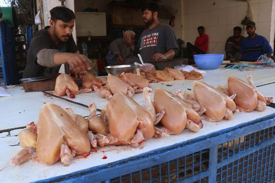 Pakistani Vendor Chops Chicken Meat Market Editorial Stock Photo ...