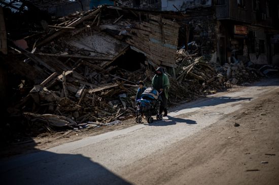 Woman Child Walks Next Collapsed Buildings Editorial Stock Photo ...