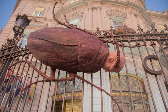 Six Giant Cockroaches Heads Human Beings Editorial Stock Photo - Stock ...