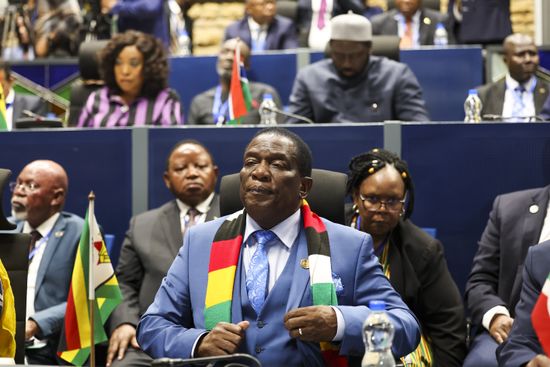 Zimbabwean President Emmerson Mnangagwa Attends Meeting Editorial Stock ...