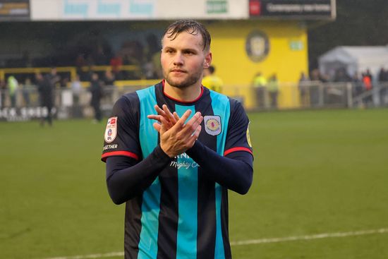 Crewe Alexandra Forward Elliot Nevitt 20 Editorial Stock Photo - Stock ...