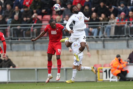 Omar Beckles Leyton Orient Aramide Oteh Editorial Stock Photo - Stock ...