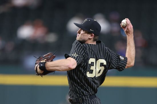 Vanderbilt Pitcher Grayson Moore 36 Prepares Editorial Stock Photo ...
