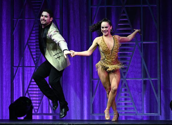 Alan Bersten Alexis Warr Perform During Editorial Stock Photo - Stock ...