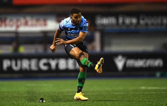 Ben Thomas Cardiff Kicks Goal Editorial Stock Photo - Stock Image ...