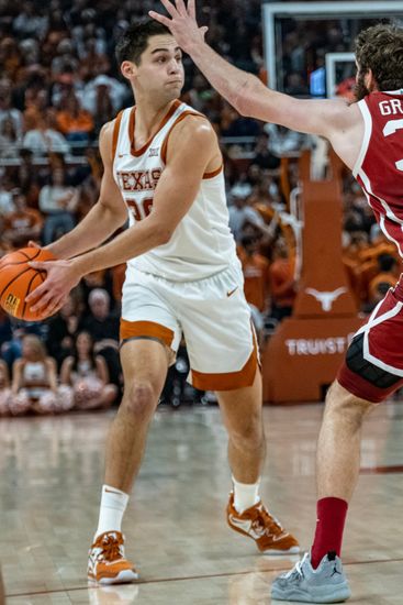 Brock Cunningham 30 Texas Longhorns Action Editorial Stock Photo ...