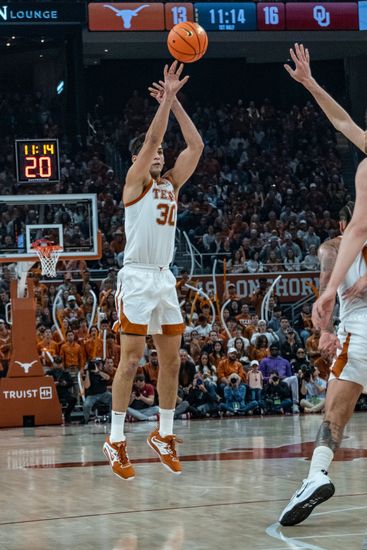 Brock Cunningham 30 Texas Longhorns Action Editorial Stock Photo ...