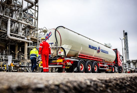 Moerdijk Shell Moerdijk Exterior Company Makes Editorial Stock Photo ...