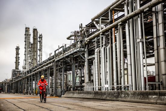 Moerdijk Shell Moerdijk Exterior Company Makes Editorial Stock Photo ...