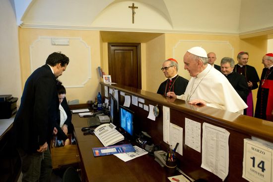 Pope Francis Reception Desk Domus Internationalis Editorial Stock Photo ...