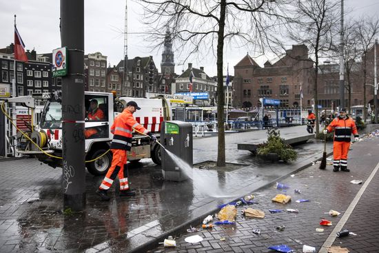 Amsterdam Garbage Collectors Cleaning Center Amsterdam Editorial Stock ...