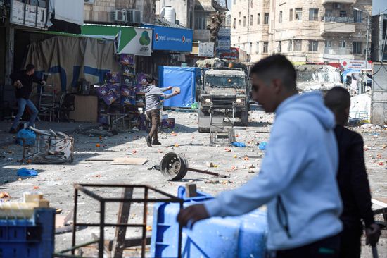 Palestinians Throw Stones Israeli Army Vehicles Editorial Stock Photo ...