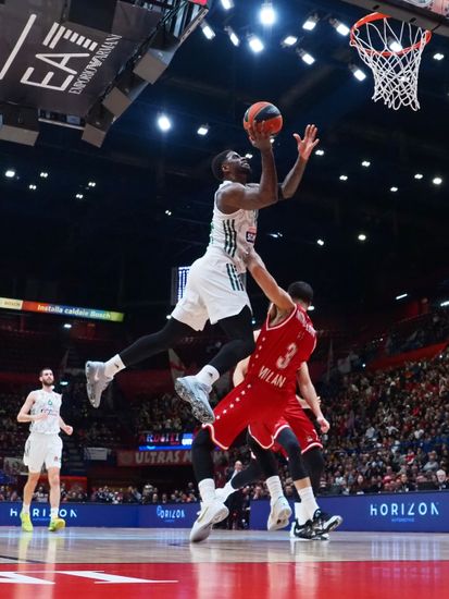 Dwaybe Bacon Panathinaikos Athens Thwarted By Editorial Stock Photo ...