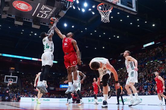 Dwaybe Bacon Panathinaikos Athens Thwarted By Editorial Stock Photo ...